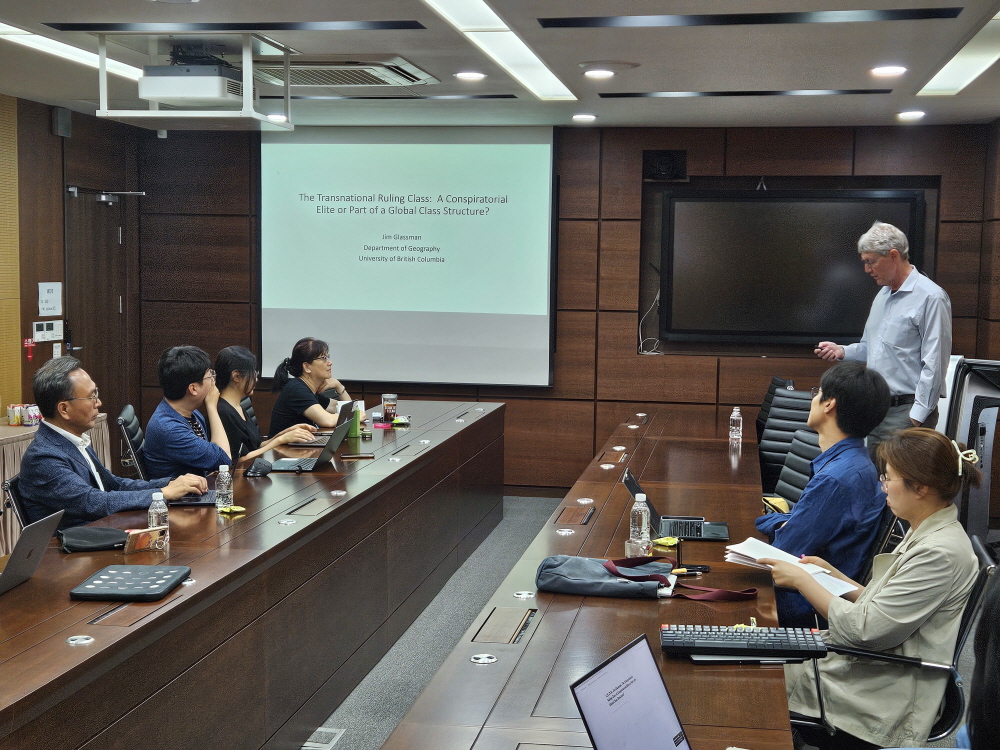 The Transnational Ruling Class: A Conspiratorial Elite or Part of a ...